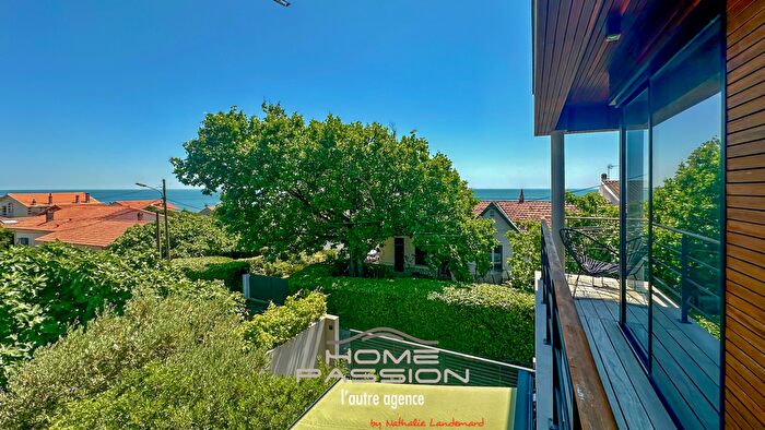 Maison à vendre - Vaux-sur-Mer - 6 pièces - 4 chambres