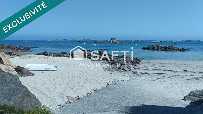 Maison à vendre - Santec - 5 pièces - 4 chambres