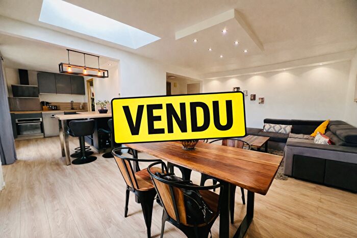 Appartement à vendre - Clermont-lHérault - 4 pièces - 3 chambres