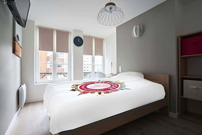 Appartement à louer - Centre, Lille - 1 pièce