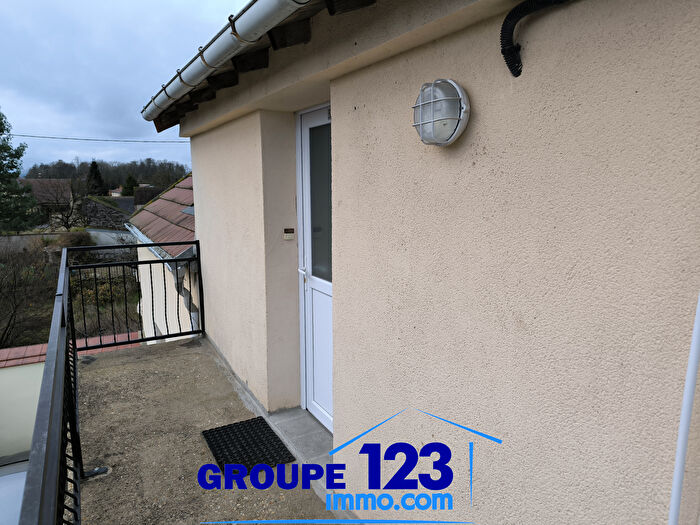 Appartement à louer - Laroche-Saint-Cydroine - 2 pièces - 1 chambre