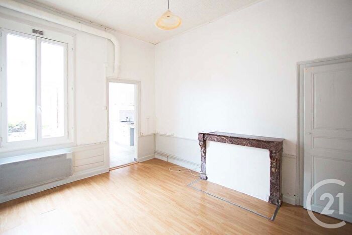 Troyes, Cathédrale : Appartement 2 pièces à louer