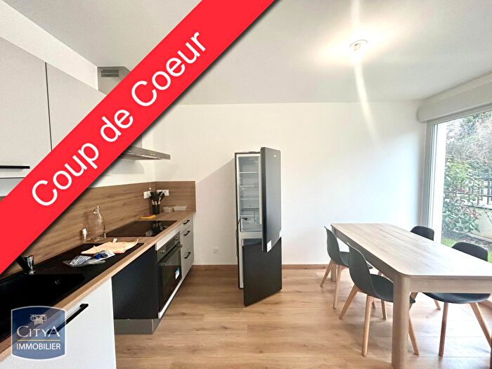 Appartement à louer - Bourg-en-Bresse, Gare, Peloux-Mail, Citadelle - 2 pièces - 1 chambre