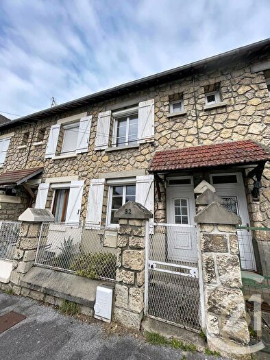 Maison à louer - Compiègne - 3 pièces - 2 chambres