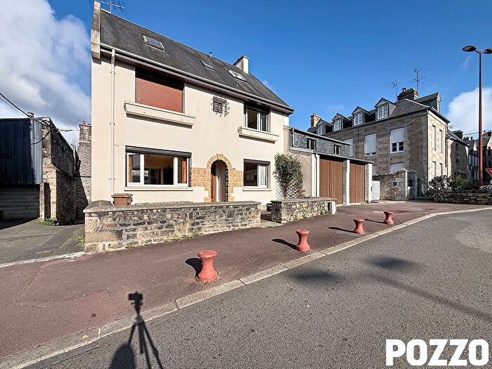 Maison 7 pièces à vendre - Villedieu-les-Poêles