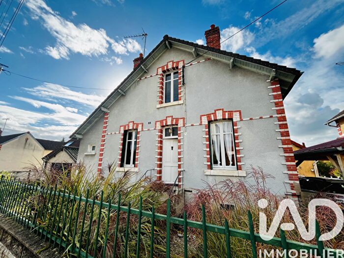 Maison à vendre - Vierzon, Villages - 5 pièces - 4 chambres