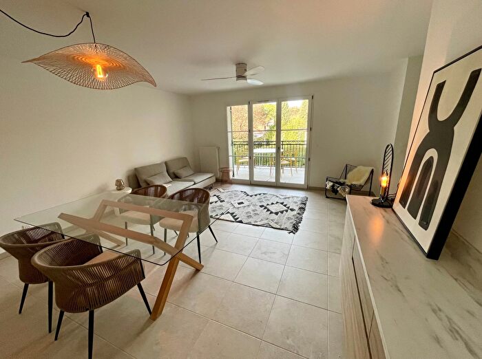 Roquefort-les-Pins - Appartement 3 pièces à vendre
