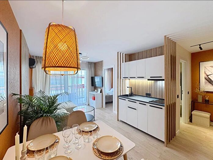 Appartement à vendre - Cannes, Pointe Croisette - 2 pièces - 1 chambre