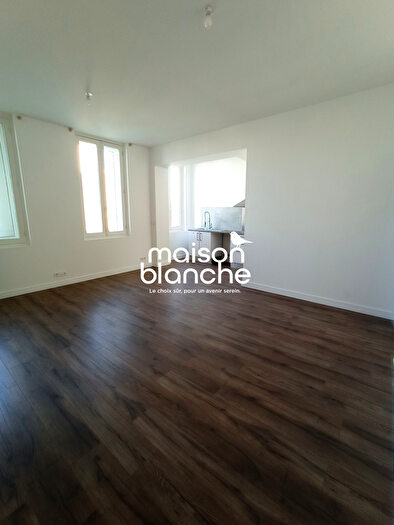 Appartement à louer - Libourne, Centre-ville, Bastide, Gare - 3 pièces - 2 chambres