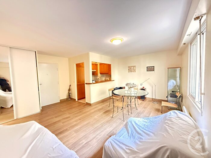 Paris 20ème, Belleville - Appartement 2 pièces à vendre