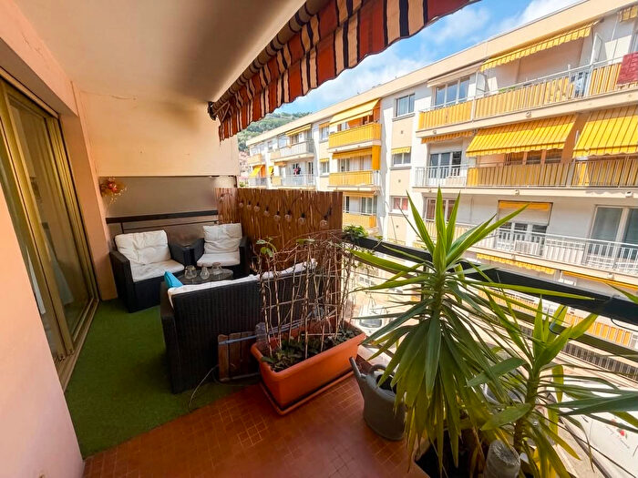 Nice, Saint-Sylvestre : Appartement 3 pièces à vendre