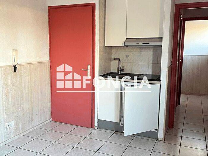 Centre, Bonneville : Appartement 1 pièce à louer