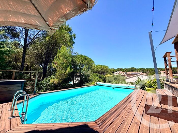 Nages-et-Solorgues : Maison 5 pièces à vendre