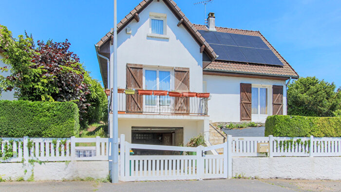 Maison 6 pièces à Beynes, à vendre