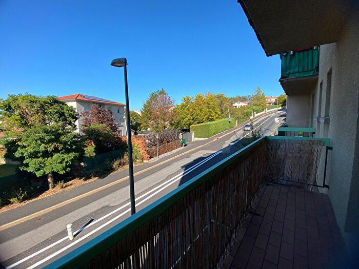 Appartement à louer - Le Puy-en-Velay, Roche-Arnaud, Guitard - 2 pièces - 1 chambre