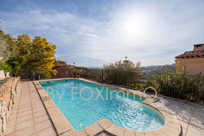 Maison à vendre - Cagnes-sur-Mer, Le Vallon des Vaux, La Campanette, Montaleigne - 5 pièces - 4 chambres