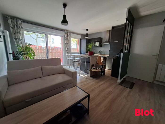 Appartement 2 pièces à Quartiers Ouest, Moulin du Comte, à vendre