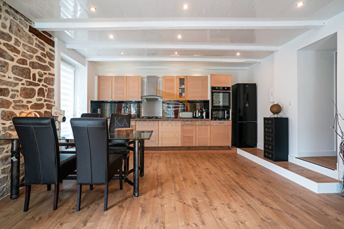 Maison à vendre - Saint-Nolff - 8 pièces - 5 chambres