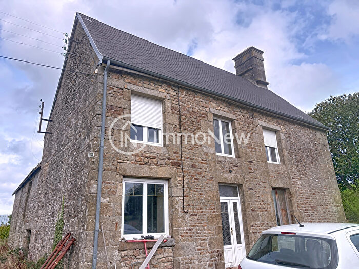 Maison à vendre - Vengeons - 5 pièces - 3 chambres