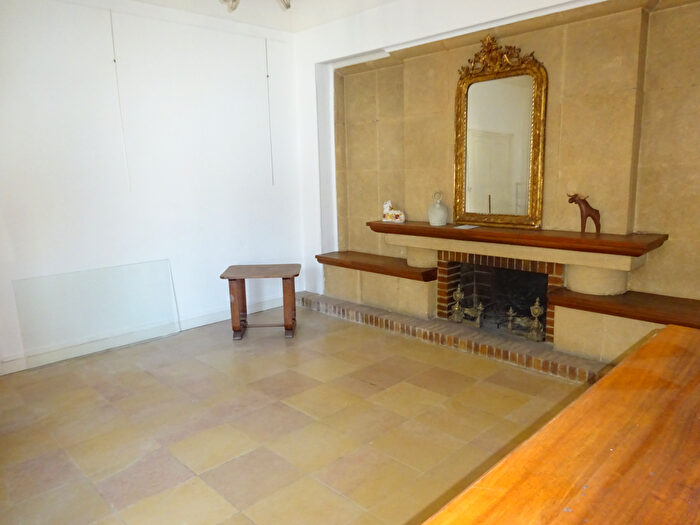 Nîmes, Carmes : Appartement 2 pièces à louer