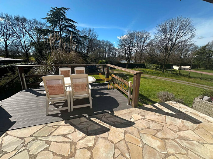 Maison à vendre - Bressuire, Terves - 6 pièces - 5 chambres