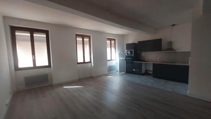 Appartement 3 pièces à Ondes, à louer