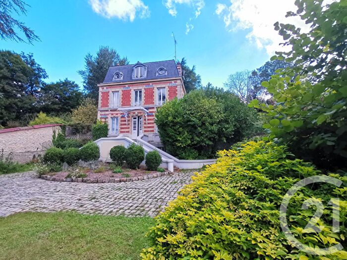 Maison à vendre - Chaumont-en-Vexin - 8 pièces - 5 chambres