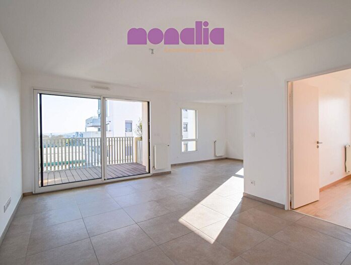 Appartement à louer - Girondins, Lyon ème arrondissement - 4 pièces - 3 chambres