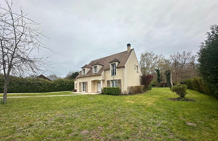 Nanteau-sur-Essonne : Maison 5 pièces à vendre