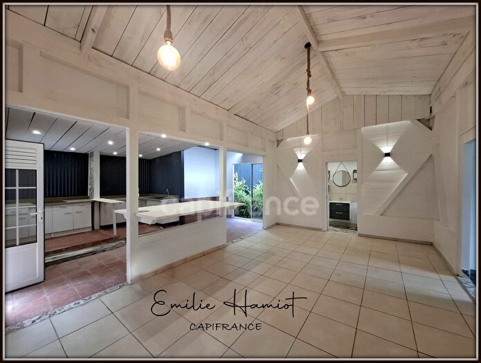 Maison à louer - Sch lcher, Schoelcher - 3 pièces - 2 chambres