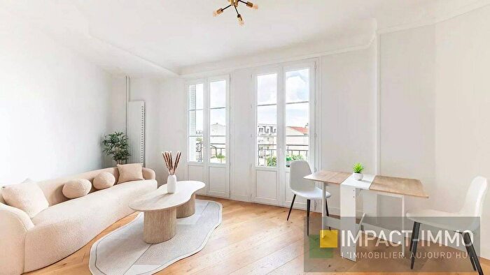 Appartement 3 pièces à Courbevoie, à louer