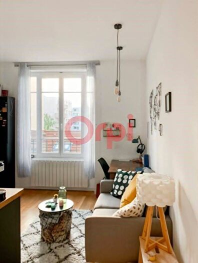 Appartement 2 pièces à Monplaisir Lumière, Lyon 8ème arrondissement, à louer