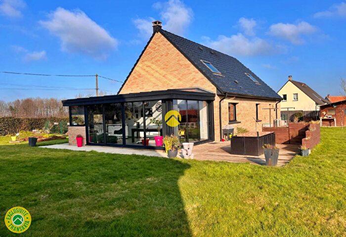 Maison à vendre - Laires - 6 pièces - 4 chambres