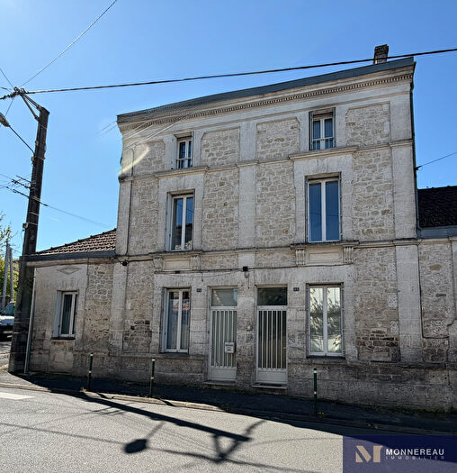 Maison 7 pièces à vendre - Magnac-sur-Touvre