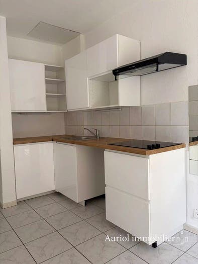 Nord Ouest, Auriol : Appartement 2 pièces à louer
