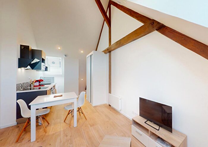 Appartement 2 pièces à Rodez, Gare, Le Faubourg, à louer