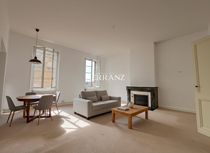 Appartement à vendre - Libourne, Centre-ville, Bastide, Gare - 3 pièces - 2 chambres