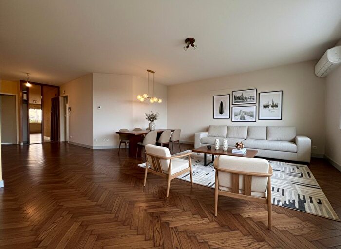 Bron, Centre-ville - Appartement 3 pièces à vendre