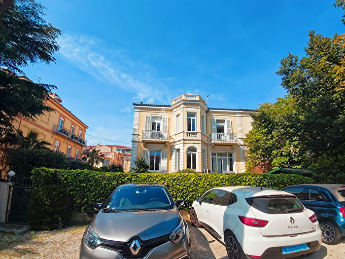 Cannes, Prado, République - Appartement 3 pièces à vendre