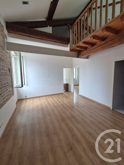 Appartement 3 pièces à louer à Labastidette