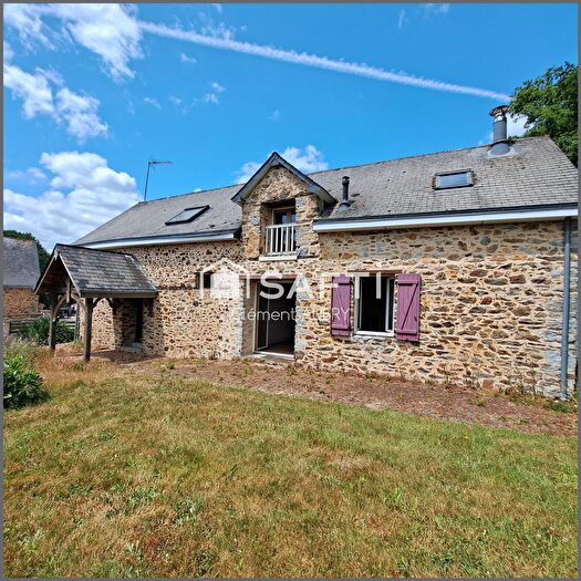 Maison à vendre - Loiron - 7 pièces - 5 chambres