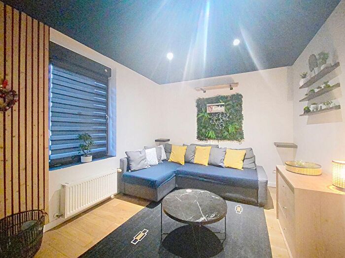 Appartement à louer - Friches, Montigny les Metz - 2 pièces - 1 chambre