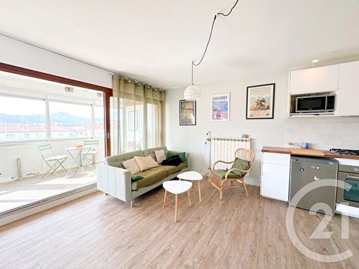 Appartement à vendre - Hendaye, Plage, Sopite, Aguerria, Corniche - 1 pièce - 1 chambre