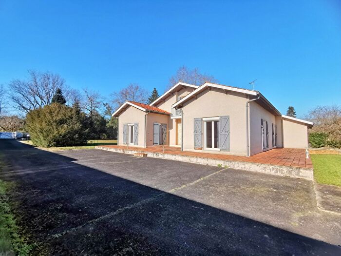 Maison à vendre - Le Pian-Médoc - 5 pièces - 3 chambres