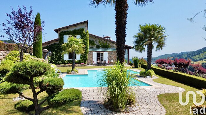 Maison à vendre - Satillieu - 6 pièces - 5 chambres