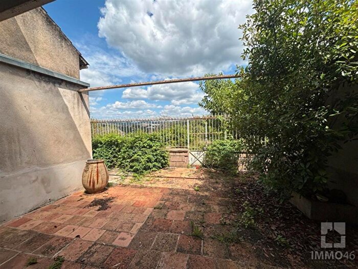 Appartement à louer - Cahors, Centre-ville - 3 pièces - 2 chambres