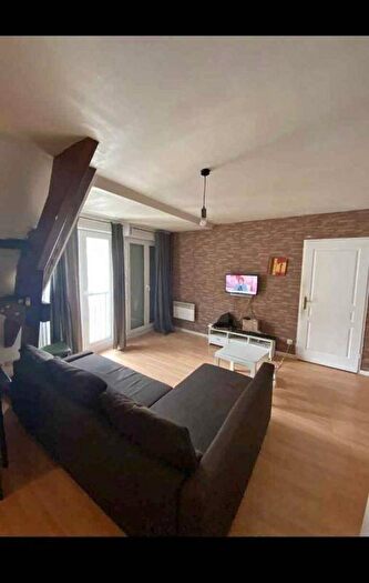 Appartement à louer - Centre Ville, Corbeil-Essonnes - 2 pièces - 1 chambre