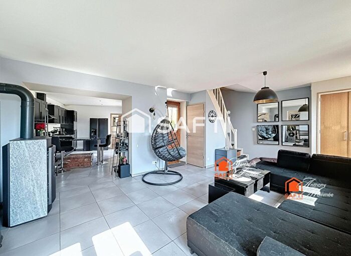 Maison à vendre - Montalieu-Vercieu - 5 pièces - 4 chambres