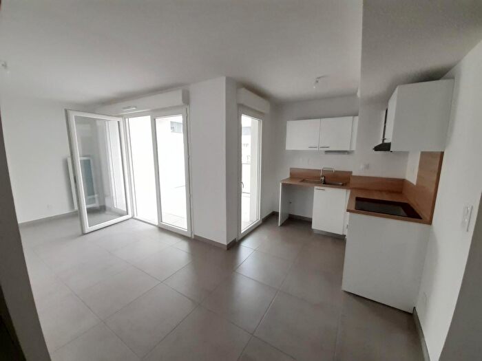 Nîmes, Croix de Fer, Mont Duplan : Appartement 3 pièces à louer