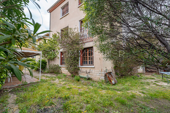Maison à vendre - La Ciotat, Vallat de Roubaud - 11 pièces - 8 chambres